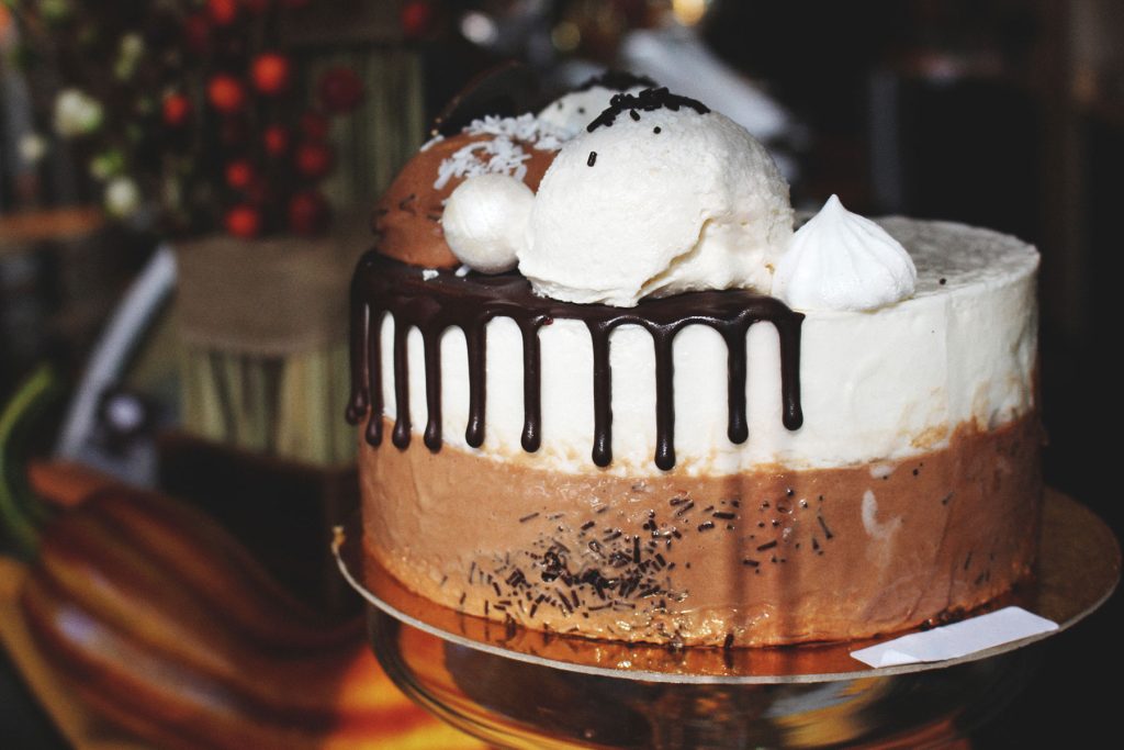 Custom Gelato Cakes and Sorbetto Cakes | D'oro Gelato e Caffè